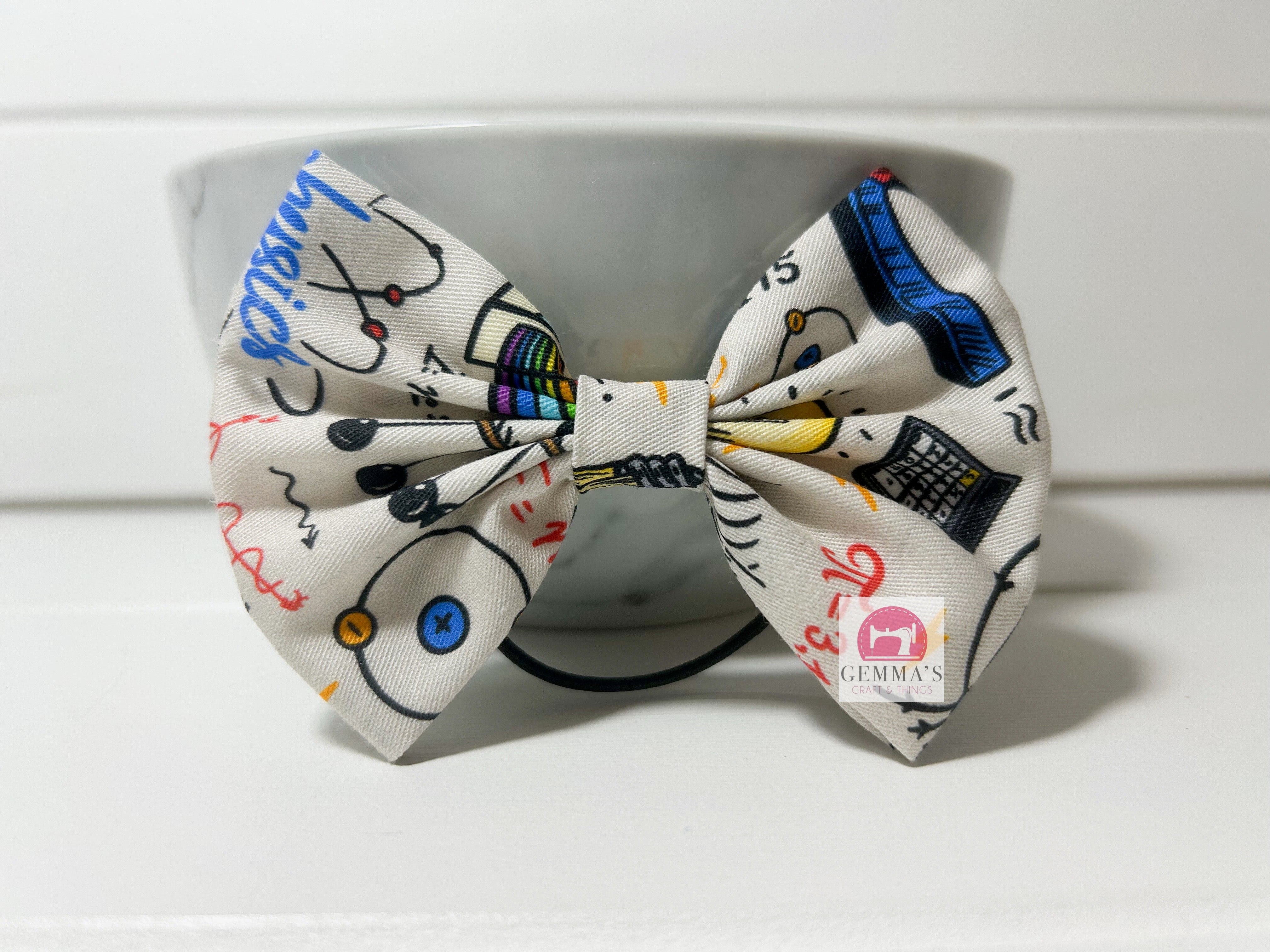 Science Teacher Large Bow – Gemma’s Craft and Things